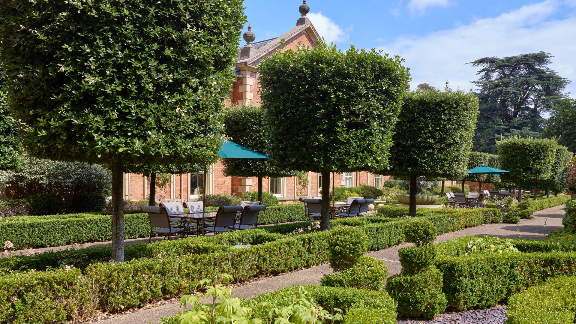 Kilworth House Hotel & Theatre - tobook recommends